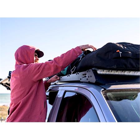 Front Runner Slimsport Roof Rack Kit (Lightbar Ready) For Toyota Hilux ...